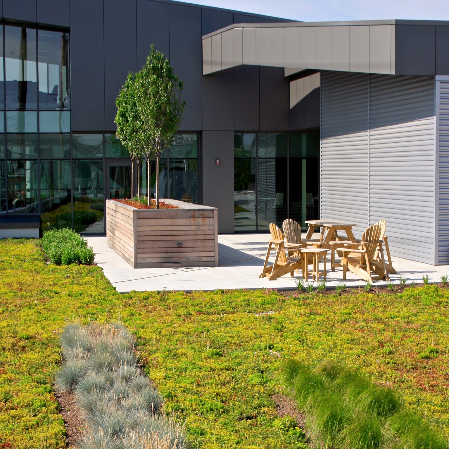 SkyDeck USA – Rooftop Patios. Simply done.